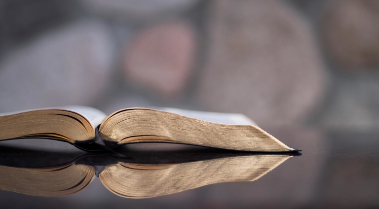 Kutsal Kitap arşivleri - Adana Umut Kilisesi